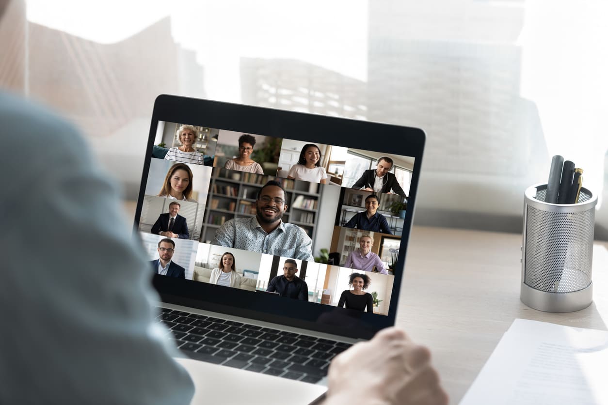 9 benefícios de cursos online: continue estudando para crescer na carreira